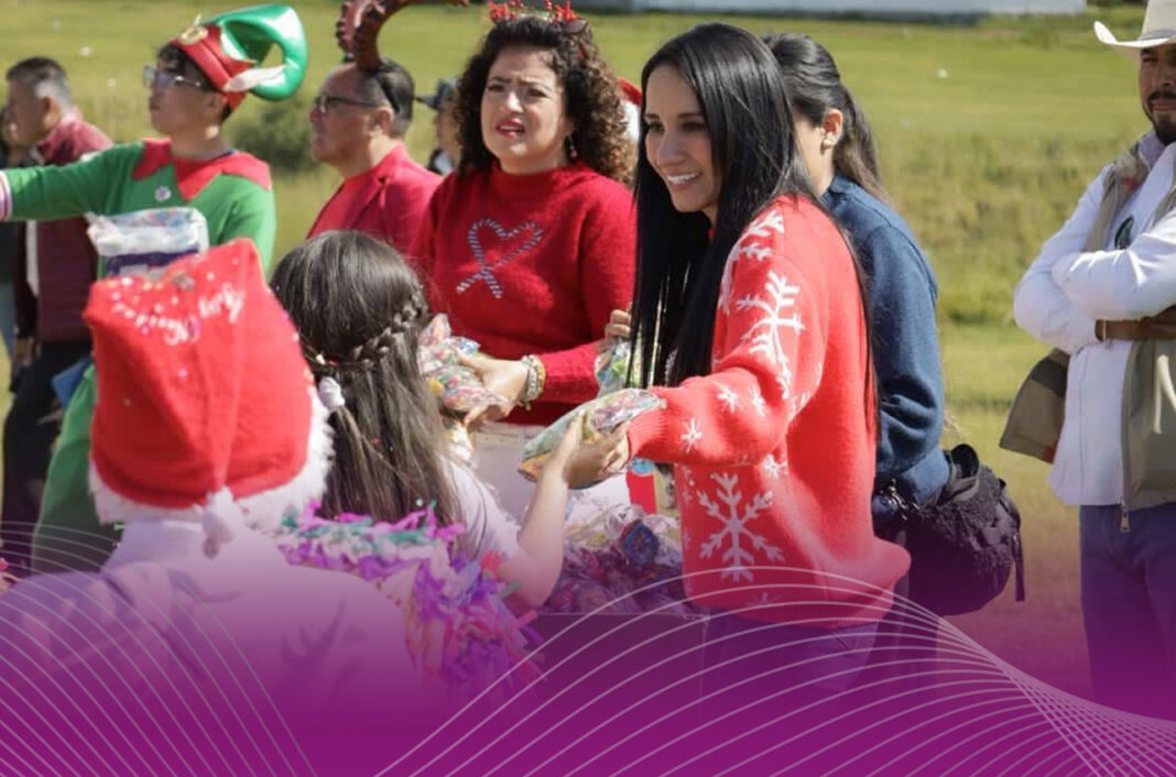 Michelle Núñez lleva mensaje navideño a comunidades de Valle de Bravo ...